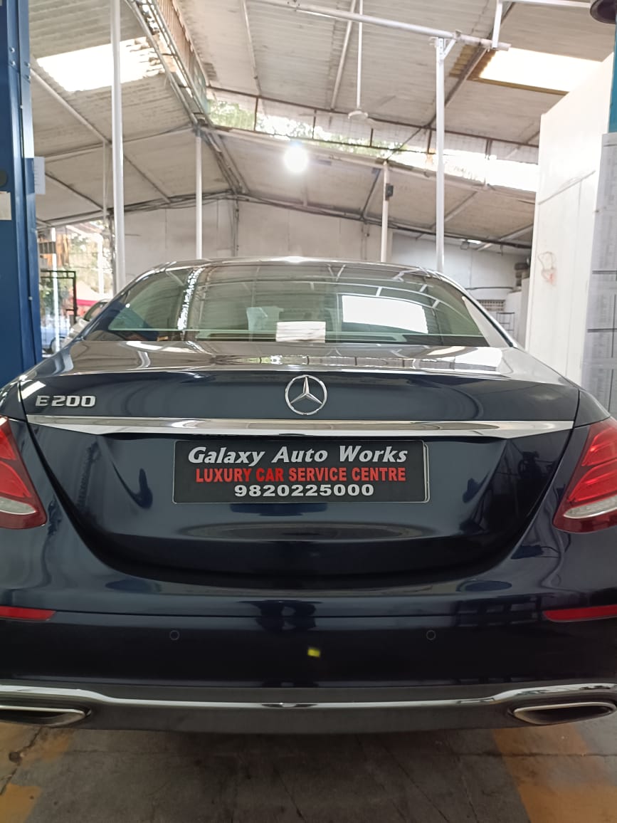 Mercedes-76 - Galaxy Auto Works